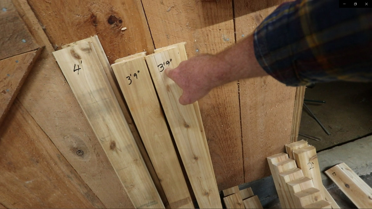 ChickShaw - A Mobile Chicken Coop One Person Can Easily Move - Abundant ...